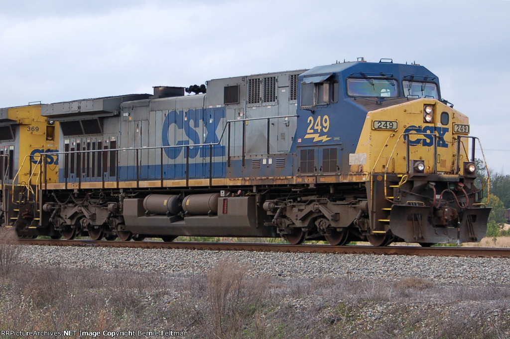 CSX AC44CW #249
